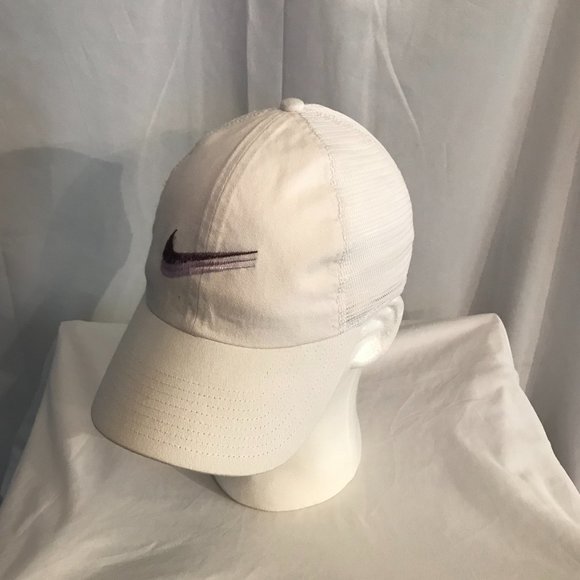 Nike | Accessories | Nike Heritage86 3x Emblem Design Athletic Sport ...